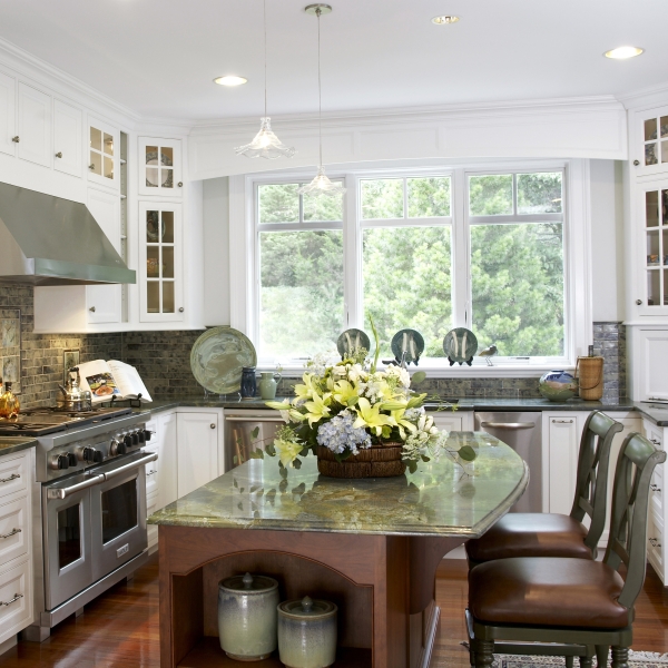 Dennis Kitchens & Cabinetry